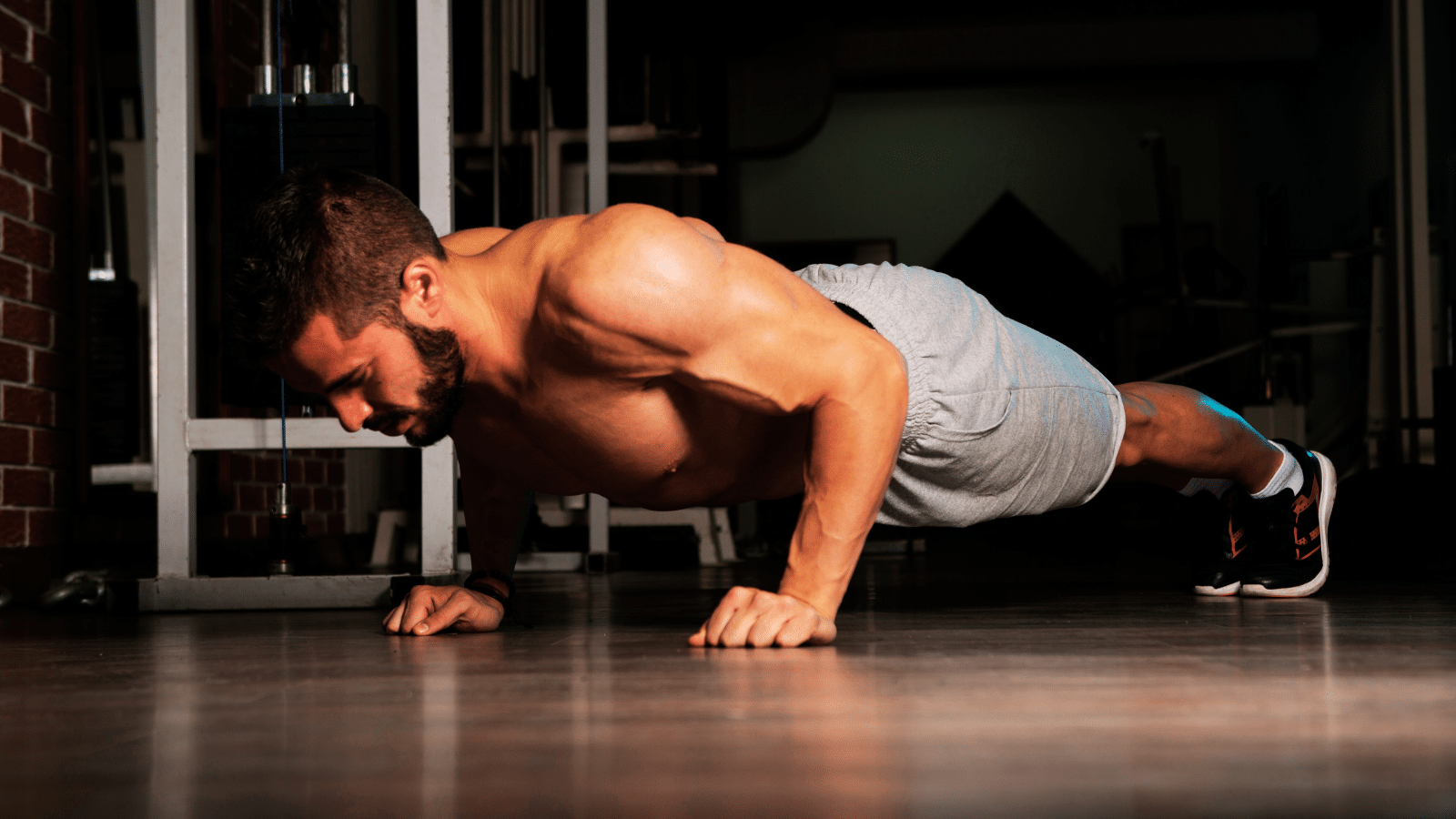 Feeling Push Ups in Your Shoulders? Fix Your Form & Master the Perfect ...